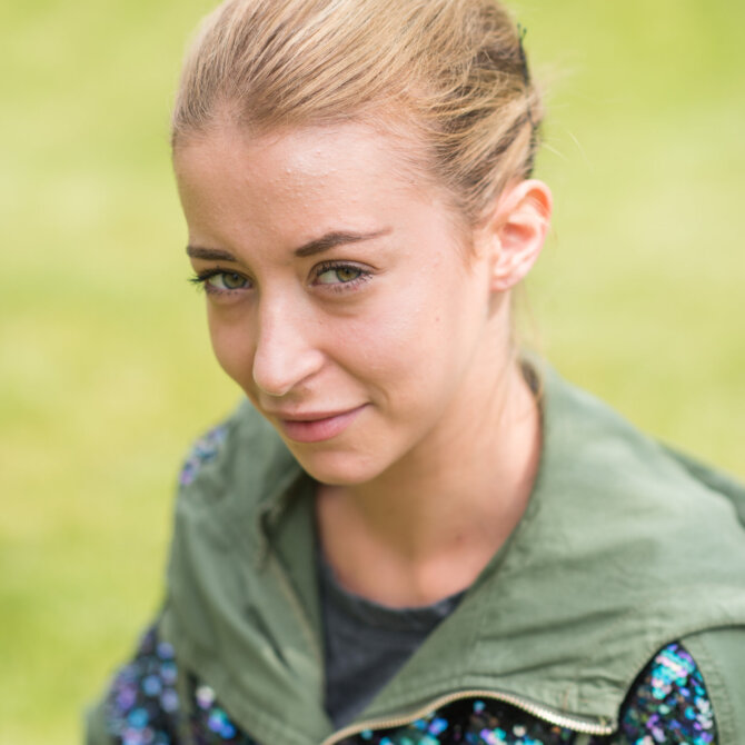 Astrid est atteinte de la maladie de Crohn ‹ Crohn / La rectocolite et nous
